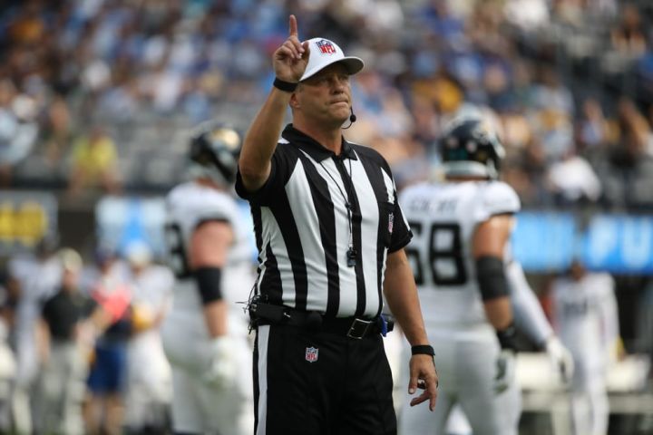 NFL Referee Assignments Betting Stats & Trends - Super Wild Card Weekend