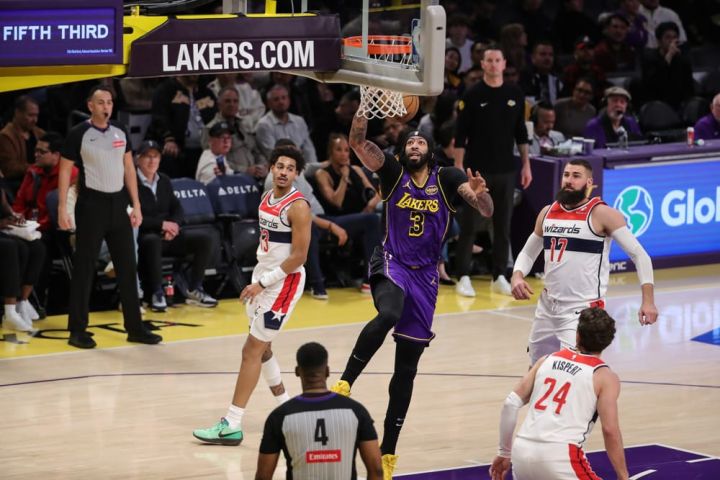 NBA First Scorer Props - February 6 - Sports Gambling Podcast