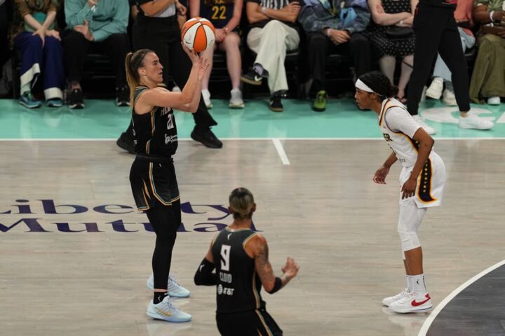 WNBA Predictions & Preview For Monday, July 28th - Sports Gambling Podcast